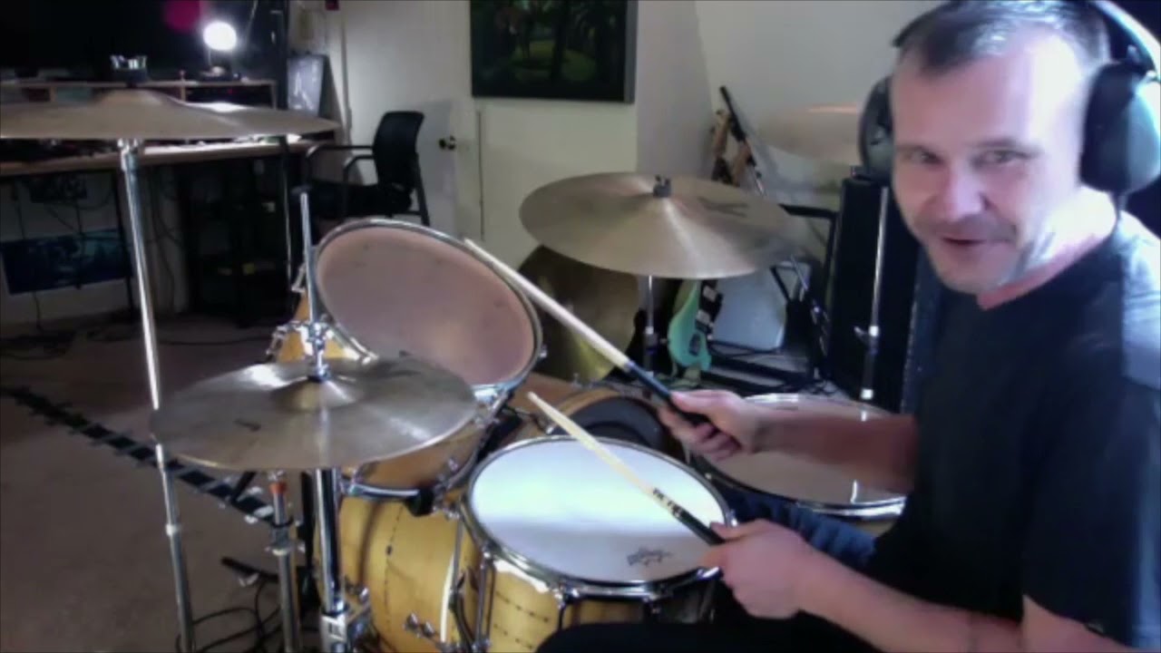 Jette's 2nd Drum Lesson with William Goldsmith - YouTube