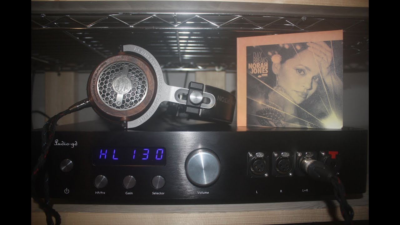 Audio-gd Master 9, headphone amp, (First Impressions). - YouTube