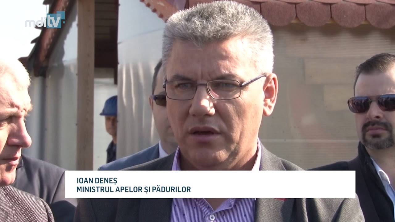 MAI MULTI MISTRETI IN BATAIA PUSTII YOUTUBE - YouTube