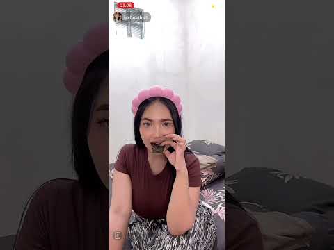 Cewek Toge Live Tiktok 2.  #bigo #gemoy #live #tante #singlemom #janda #tobrut #aniani #lc #montok 