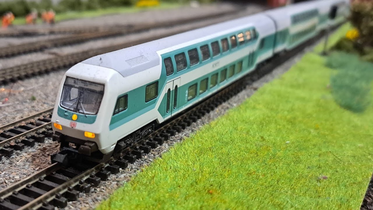 International Visitor at Elm Row Junction with SNCF Class E186 and DB ...