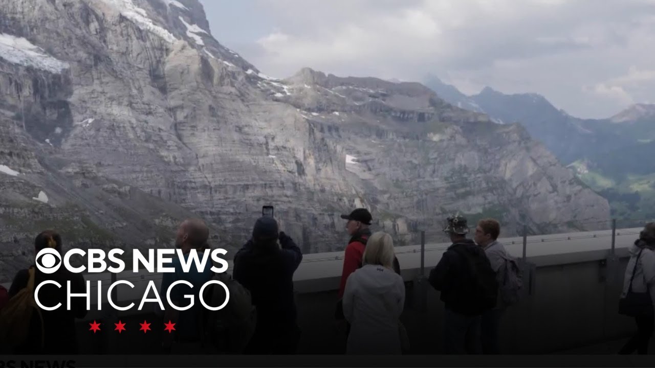 Group travel gaining popularity - YouTube