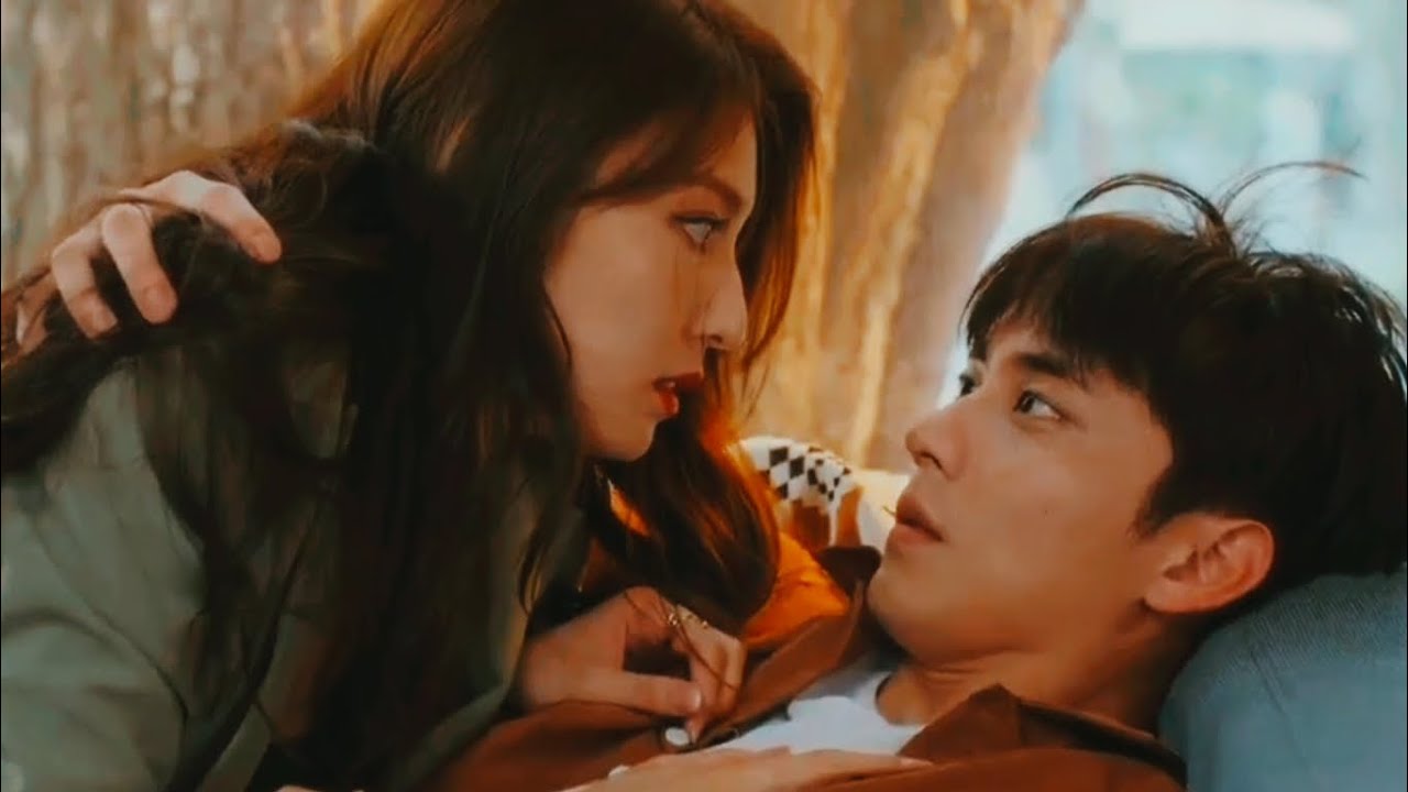 An accidental meeting ️ ️ ||Cdrama ||The Love You Give Me ||Chinese ...