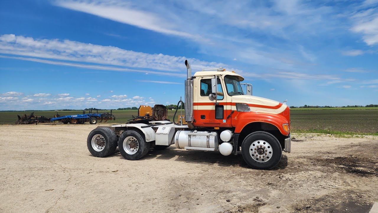 I bought a single stack mack with a window in the back - YouTube