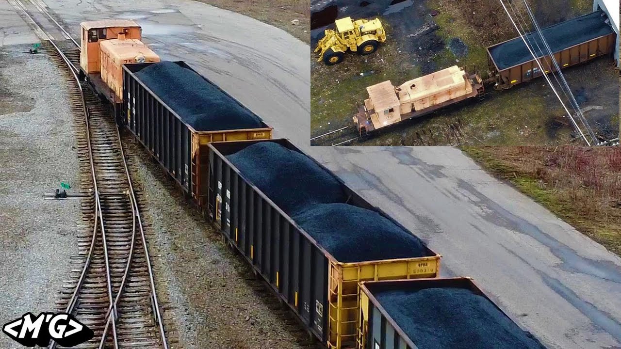 Unloading a B&P Coal Train - YouTube