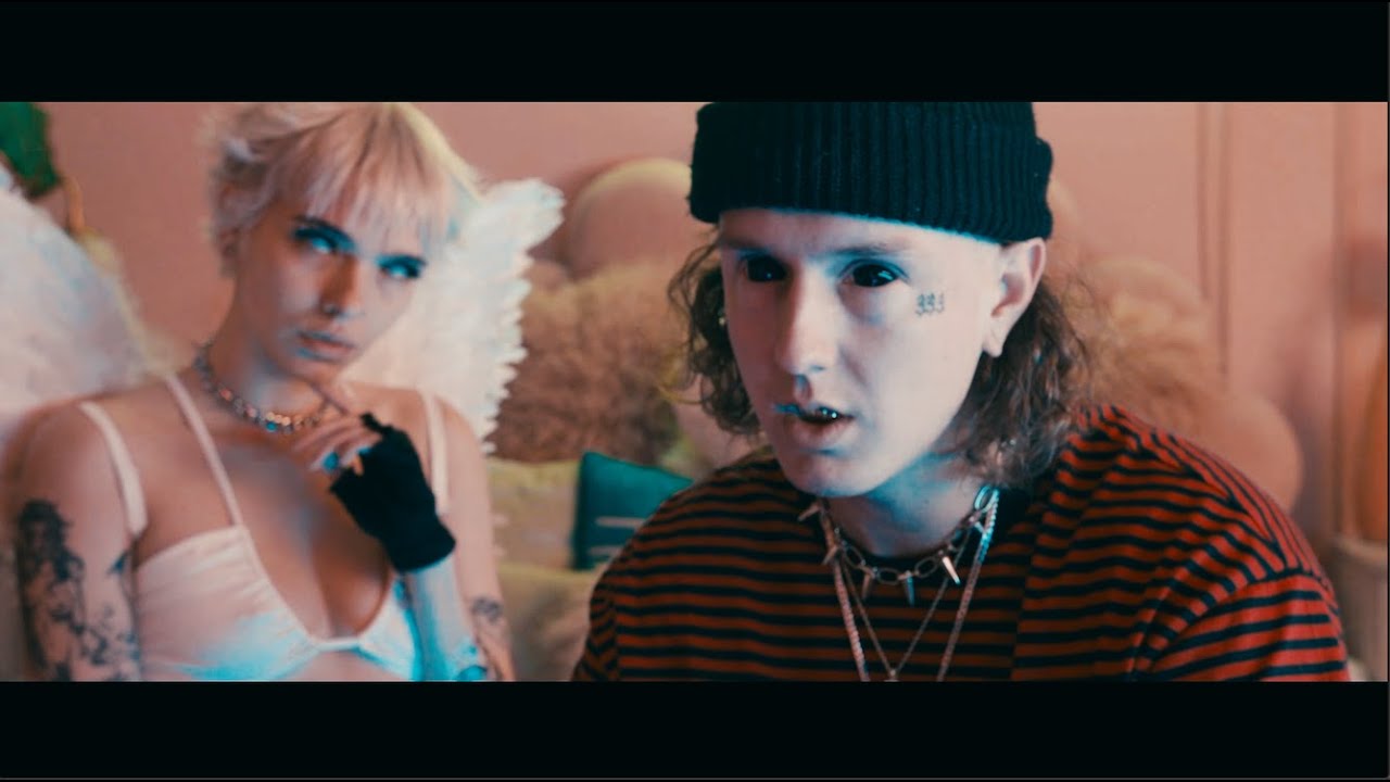 Bloomy - "Loveshit" ft. Dani Darko - YouTube