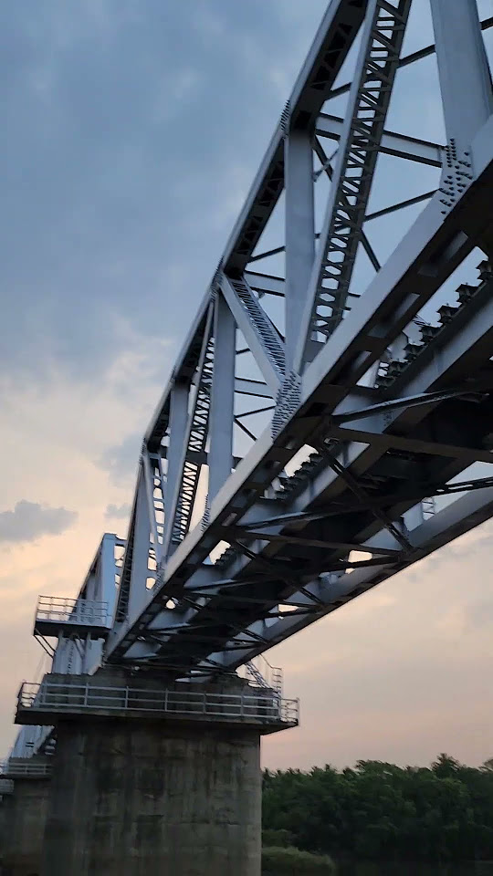 Old & New Bridges #Shorts. - YouTube