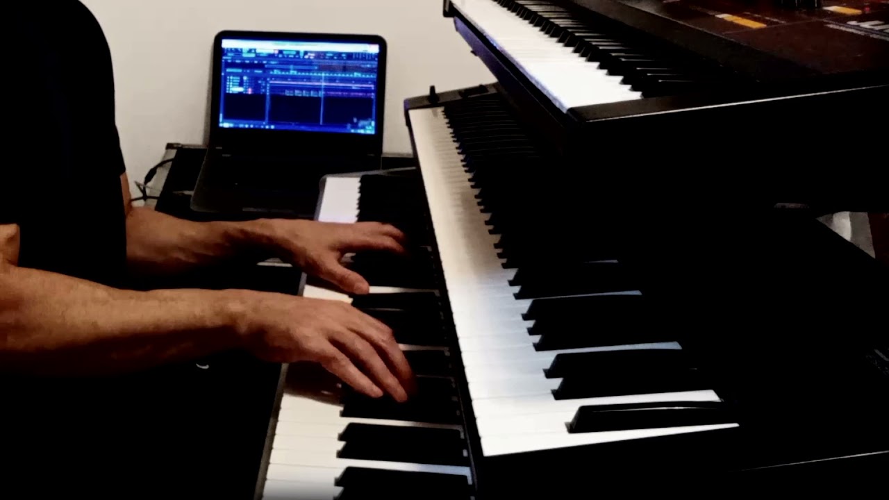 Chariots Of Fire - Piano & Synth Horn Excerpt (Vangelis Keyboard Cover ...