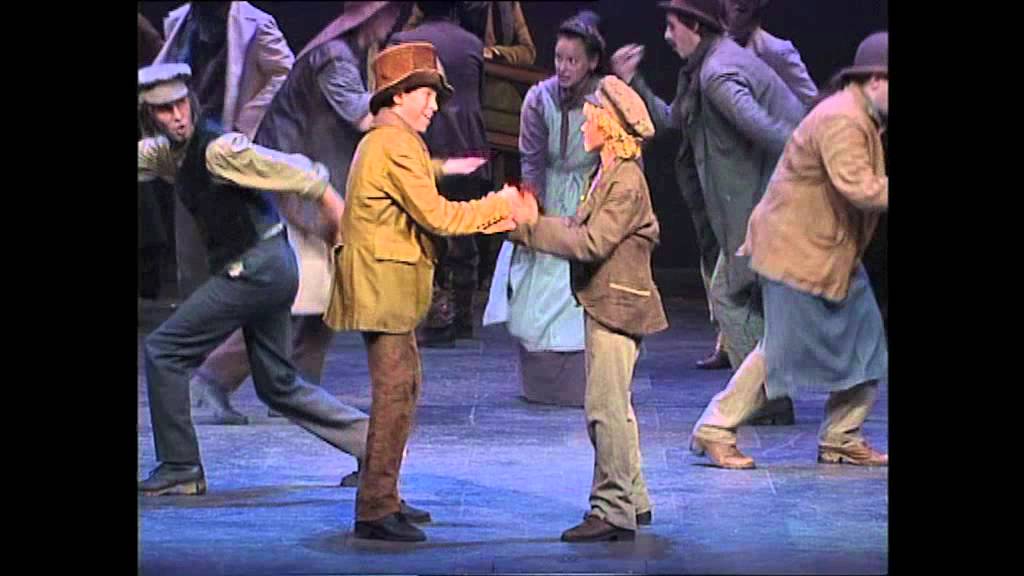Oliver full cast 1999 - YouTube