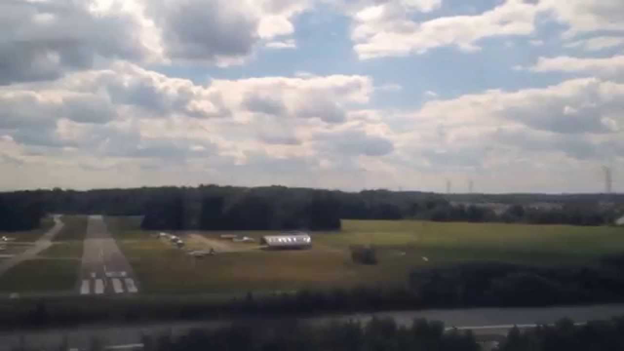 Landing at Freeway Airport in Washington DC SFRA - YouTube