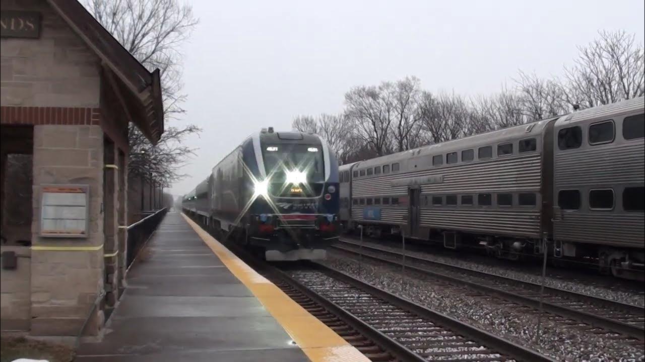 IDTX SC-44 4631 Leads Amtrak 381 Carl Sandburg West through Hinsdale, IL (Highlands) 12/16/2019 ...