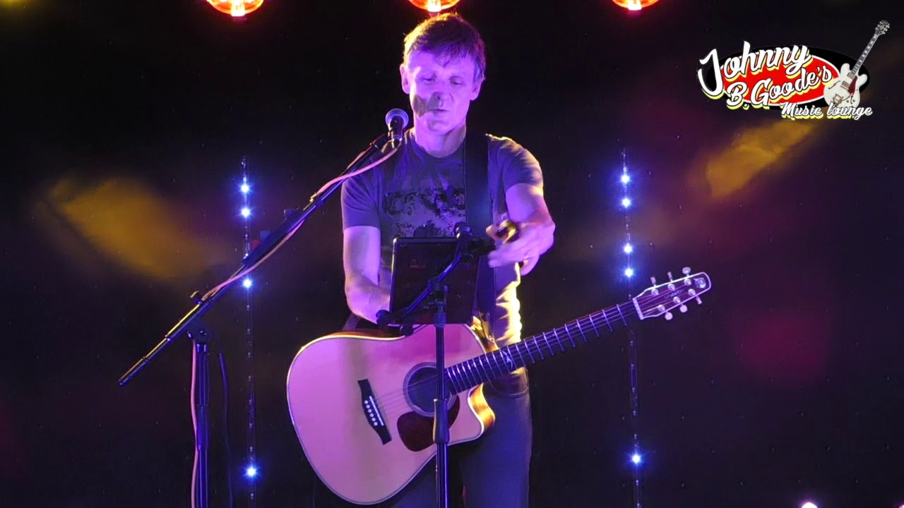 Neil Collins live at JBG's Streaming Lounge - YouTube Music