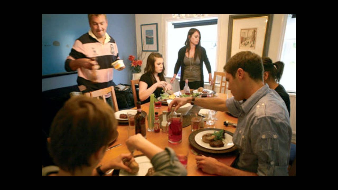 Channel 4's the hughes family song - YouTube