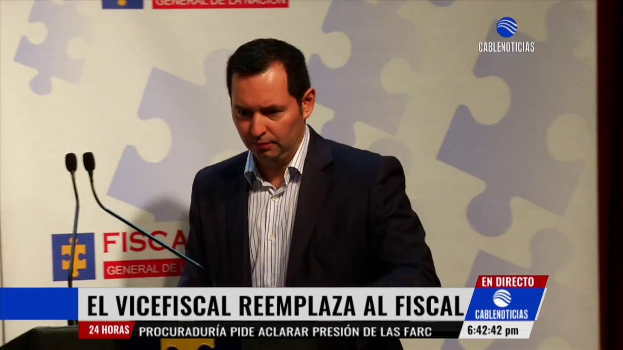 Jorge Fernando Perdomo se posesiona como Fiscal General (e) - YouTube