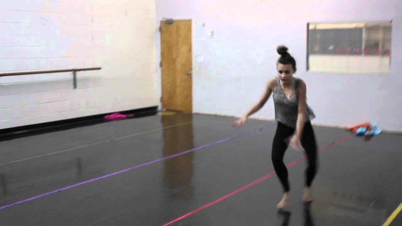 10 Seconds- Julia Alaimo - YouTube