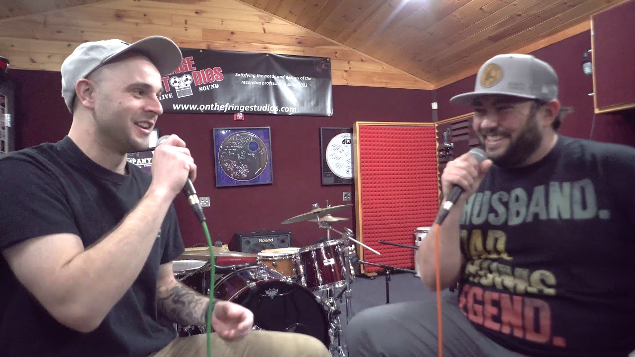 Chris DAW Visits Dave Swillum @ On The Fringe Studios - YouTube