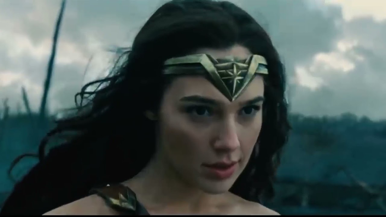Wonder Woman World War Village Figh Scene || moviesverse - YouTube