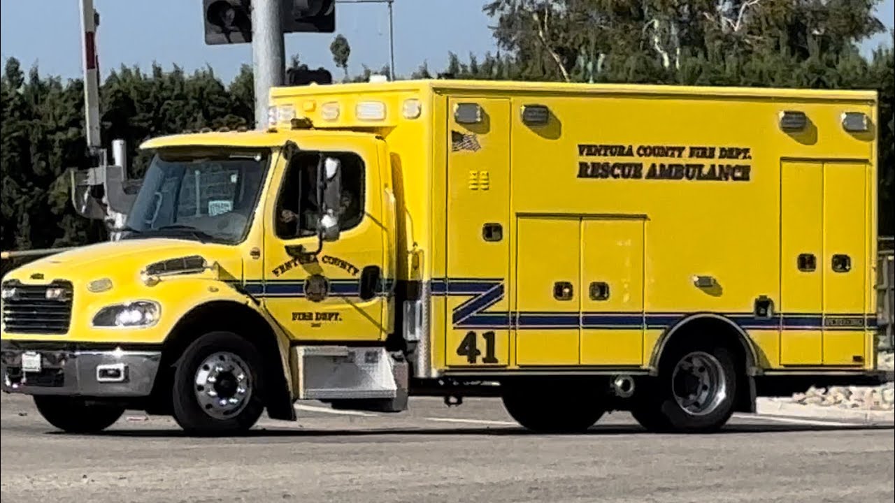 Ventura County Fire Dept. Rescue Ambulance 41 Responding - YouTube