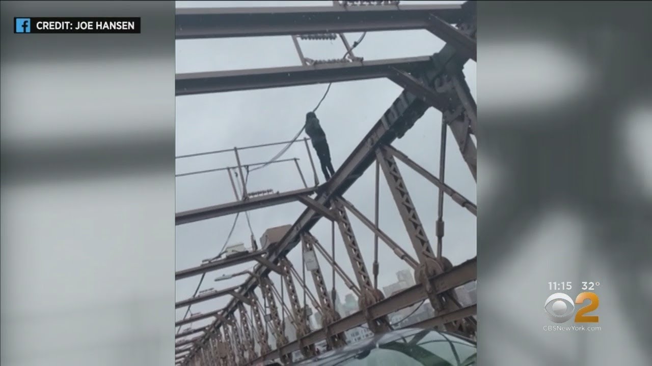 Exclusive: Passerby On Brooklyn Bridge Helps Talk Down Man Standing On ...