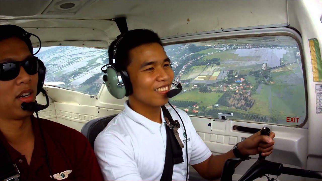 Cessna 152 Stalls & Spins recovery - Omni Aviation - YouTube