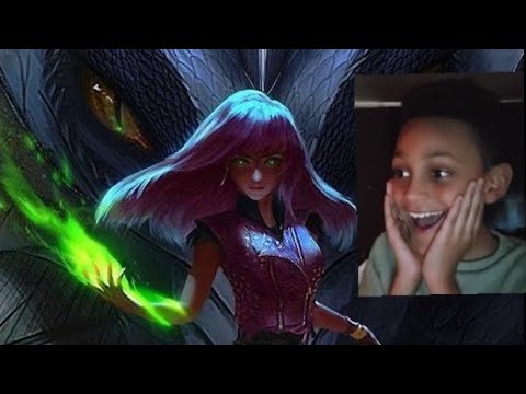 Reacting to Mal Fan Art - YouTube