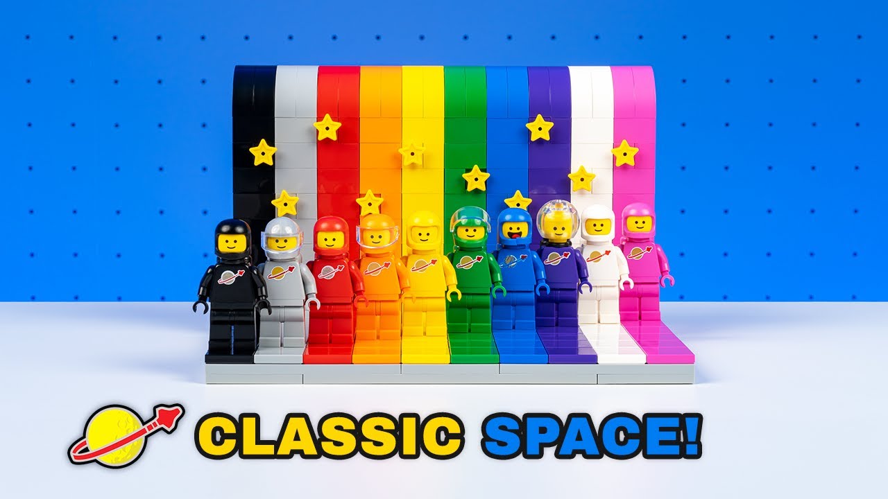 Every Classic Space Minifigure is AWESOME! - YouTube