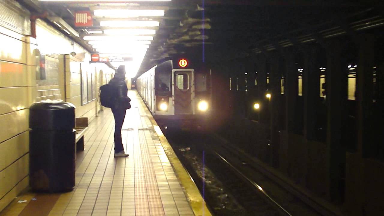 IRT Lexington Ave Line: R142 5 Train & R142A 6 Train at 103rd St ...