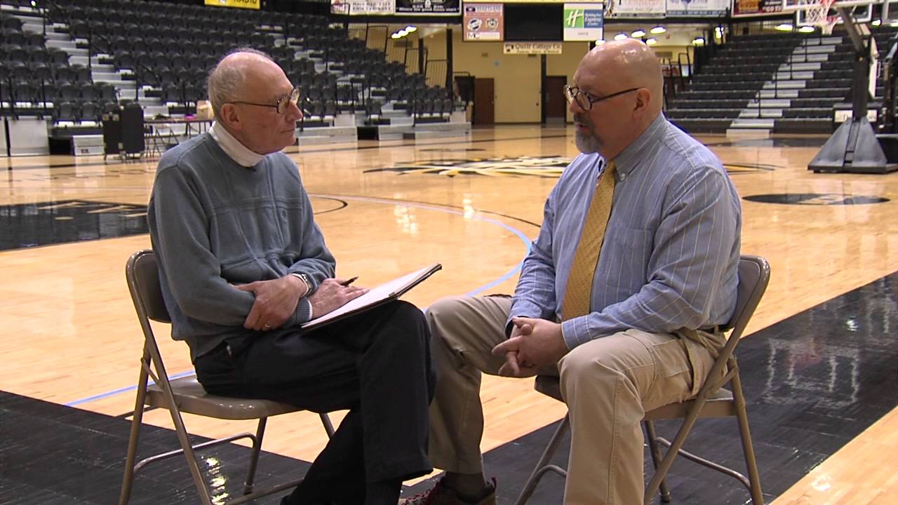 Ken Windholz - Public Address Announcer - YouTube