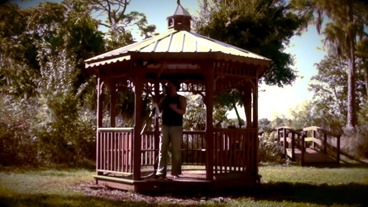 "Ode To My Socks" by Pablo Neruda - Poetry and Poignant Pontification ...