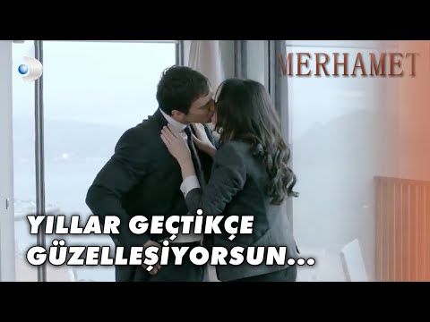 Narin'i Öpücüklere Boğdu... - Merhamet 5. Bölüm