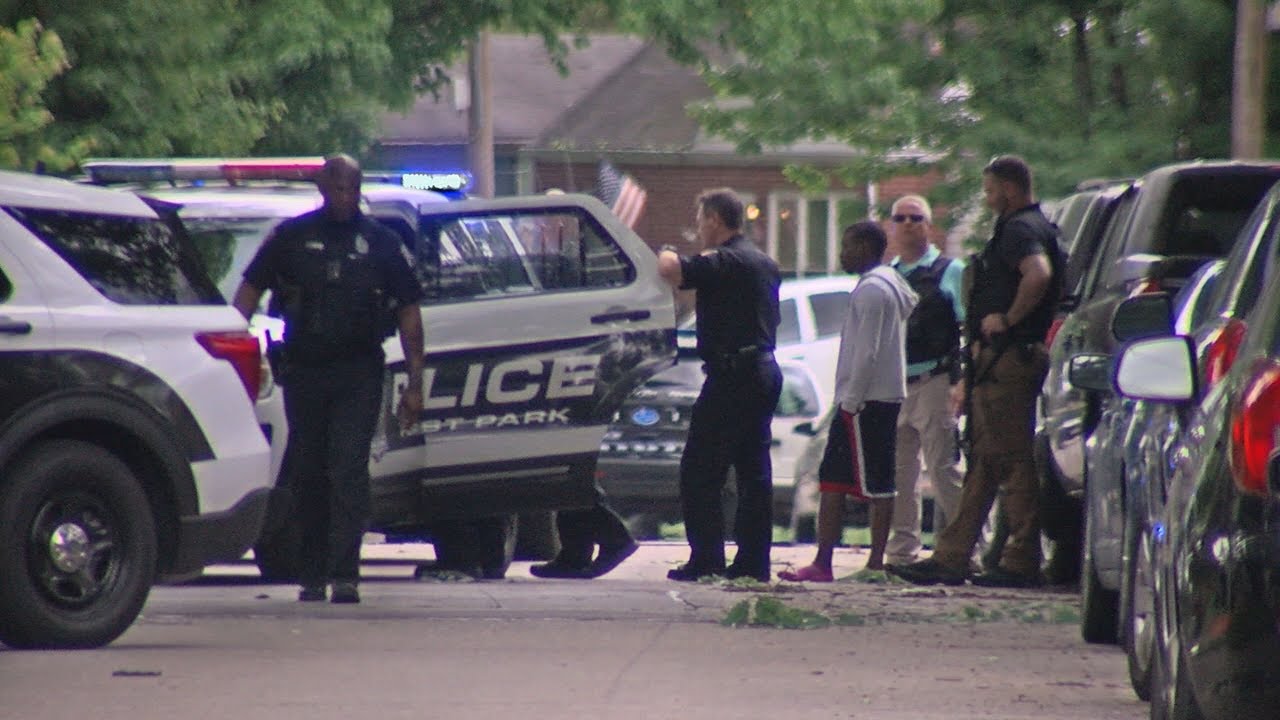 Police: Man threatened to have a shootout with police in Forest Park ...