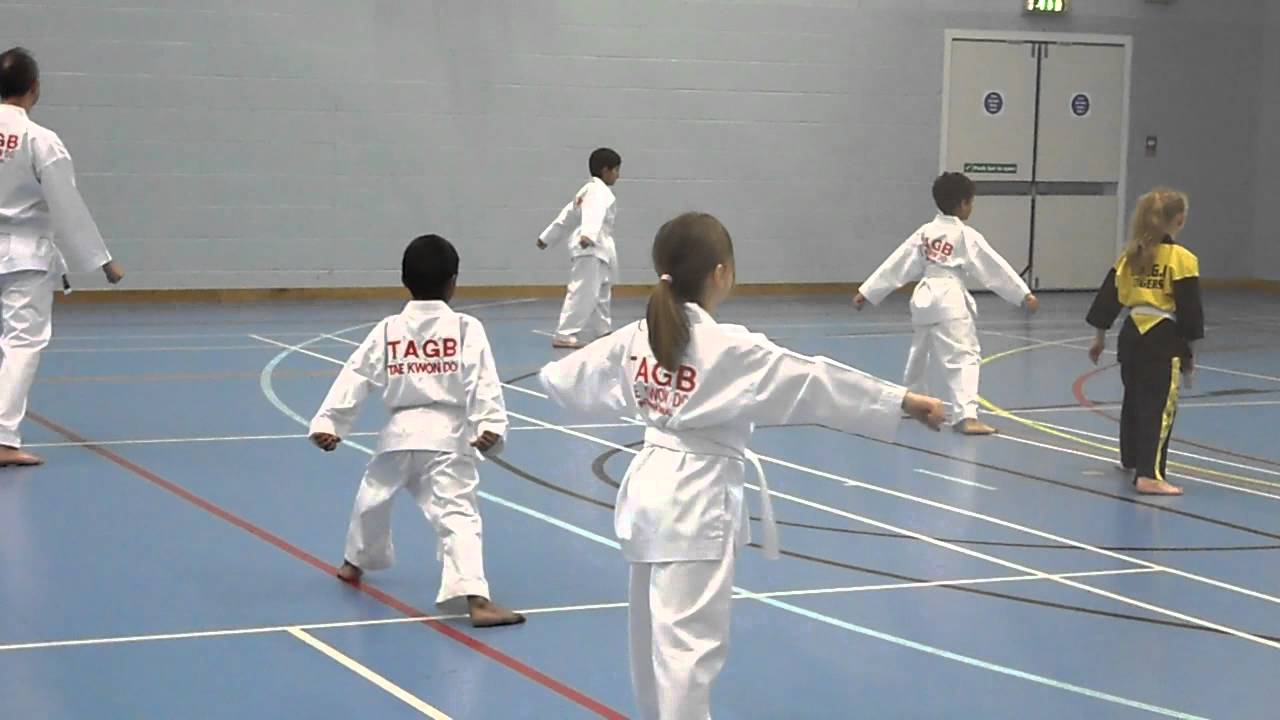 Karate grading 2 - YouTube