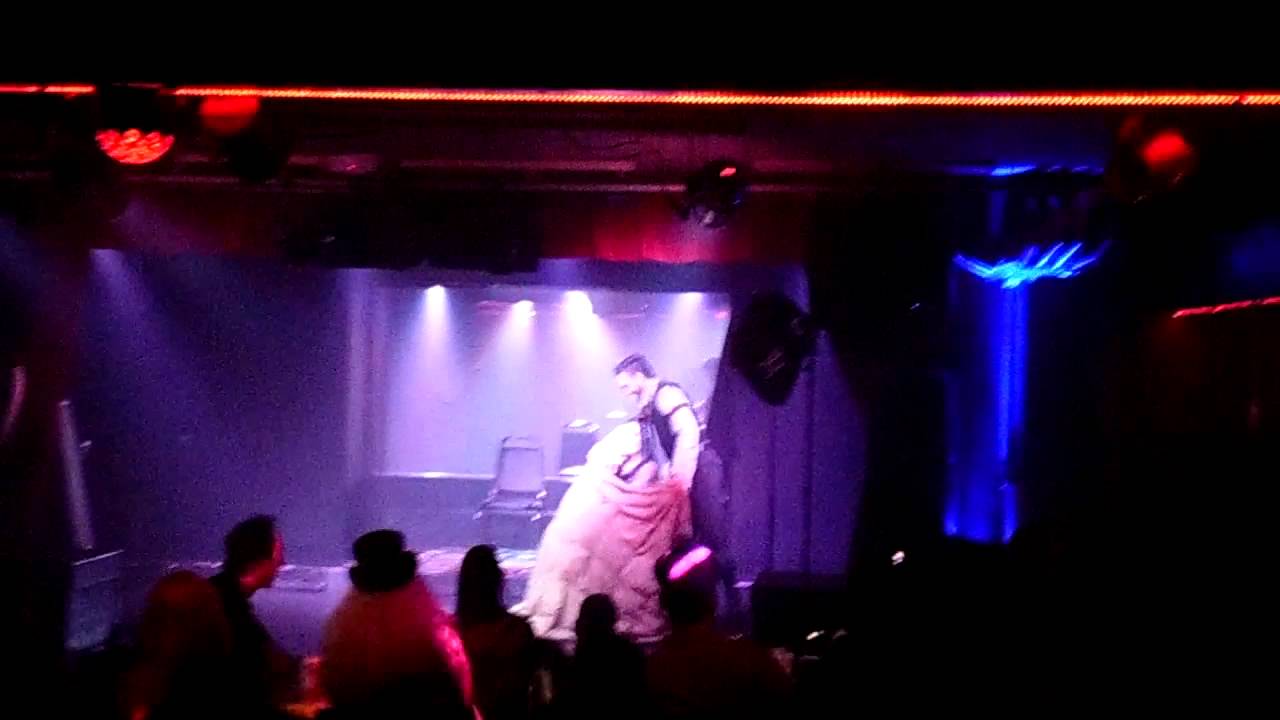 Lisa aka Gothique giving birth to NIK SIN. Gothique Blend Portland ...