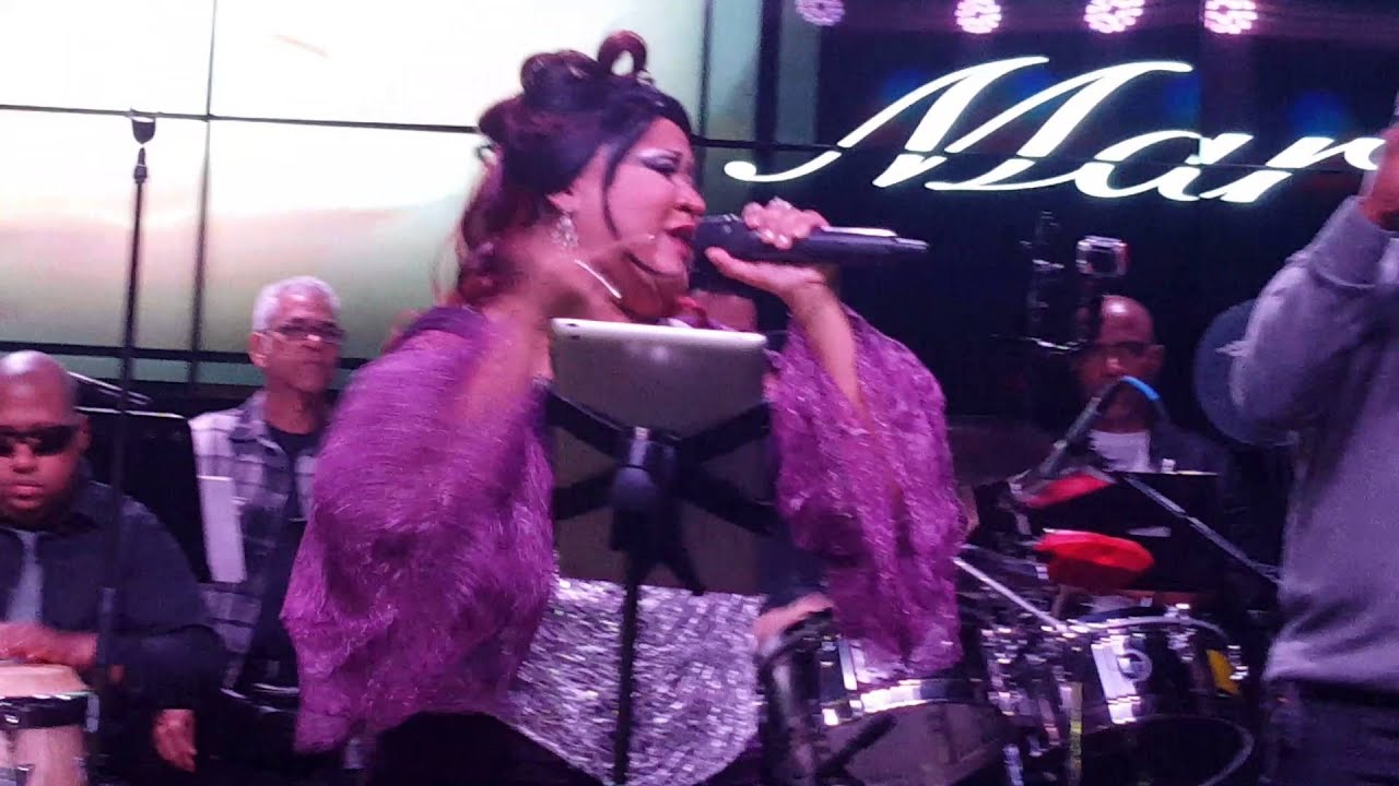 Lorna Marcano "Quimbara" Tributo a Celia Cruz - YouTube