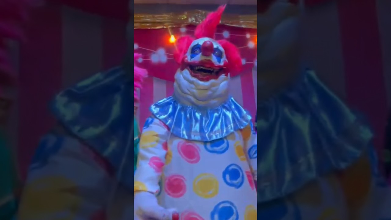 The Awesome Halloween Store halloween YouTube the-awesome-halloween-store-halloween-youtube