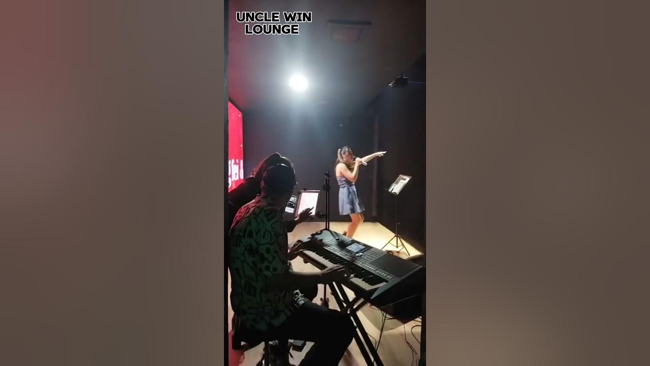 Rong Fey & Amel Lie, Uncle Win Muara Katang, Live Musik Mandarin - YouTube