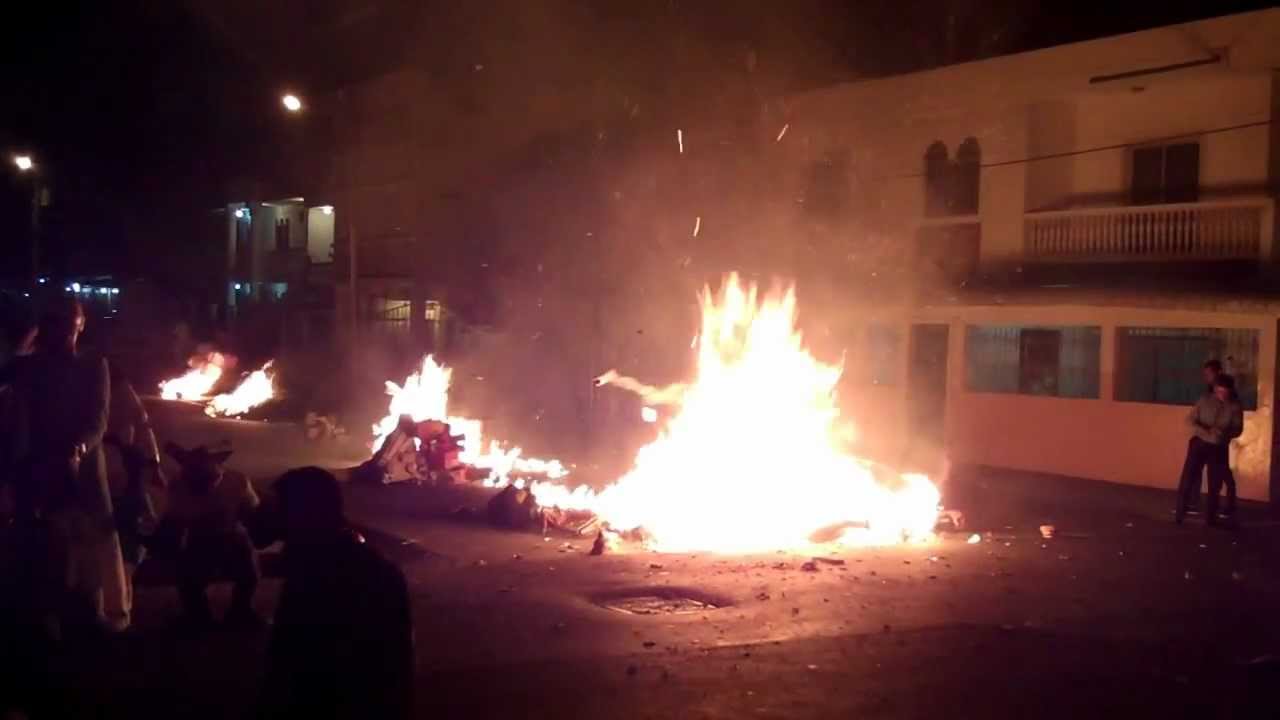 new year's eve, ecuador style - YouTube