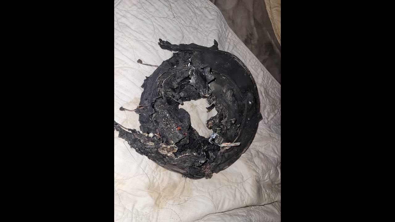 A Shark, robot Vacuum battery, exploded and set my house on Fire! - YouTube