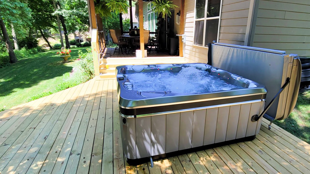 Delivery Day: Geneva 6 Person Spa - YouTube
