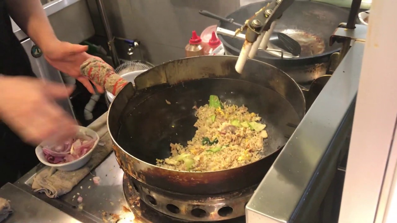 Robochef | Robot Cooking Food | Robot Fried Rice - YouTube