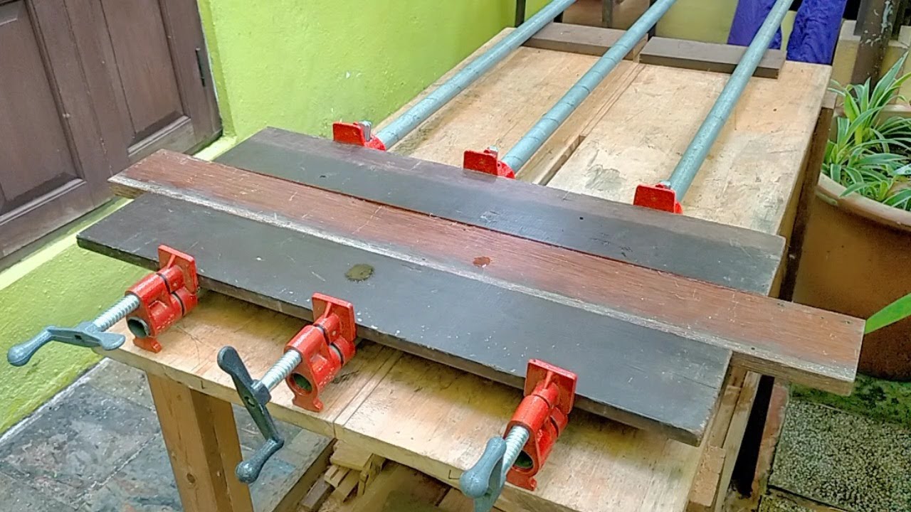 DIY Pipe Clamp Assembly - Bessey Harbour Freight - YouTube