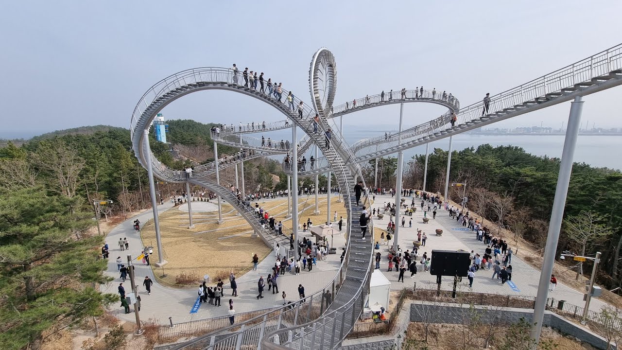 " 환호공원 스페이스워크 " Hwanho Park Space Walk Pohang-si South Korea! - YouTube