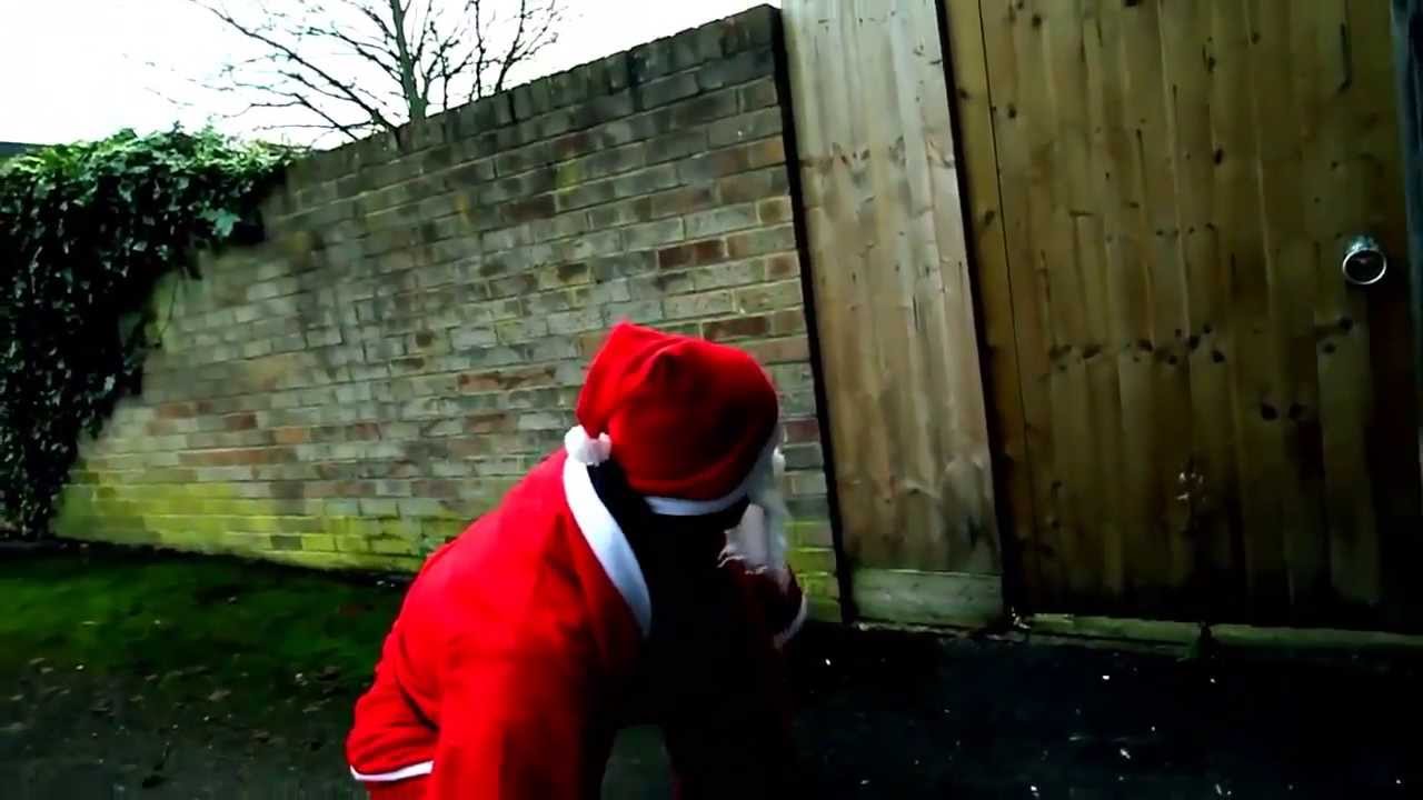 Santa Claus Caught On Camera 2014 HD - YouTube