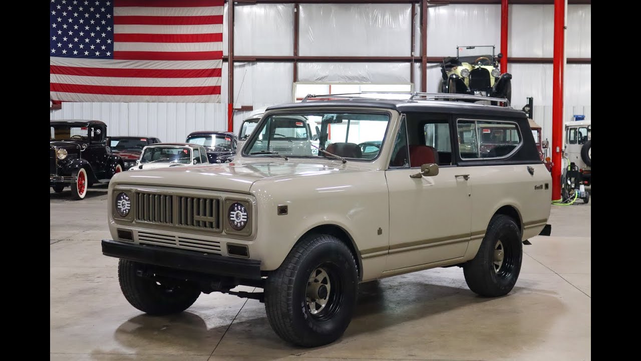 1975 International Scout II Test Drive - YouTube
