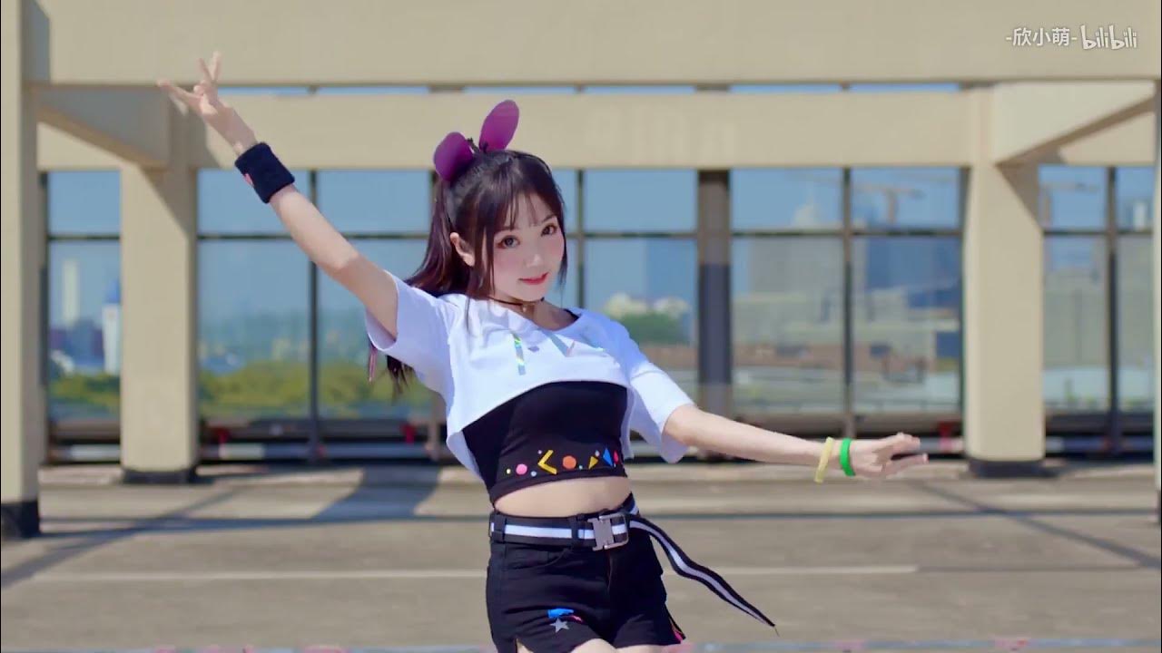 【Xin Xiaomeng】Dance Cover ️AIAIAI ️ Cosplay Kizuna Ai 1080p - YouTube
