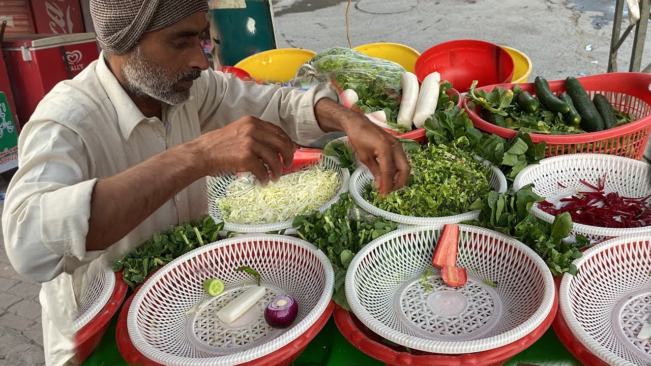 Old Man Selling Salad for 30 Years On Street | Pakistani Street Food ...