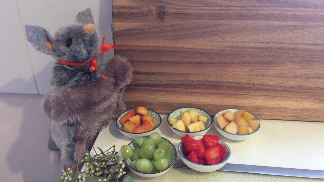 The Furry Chef, How to make fruit salad - YouTube