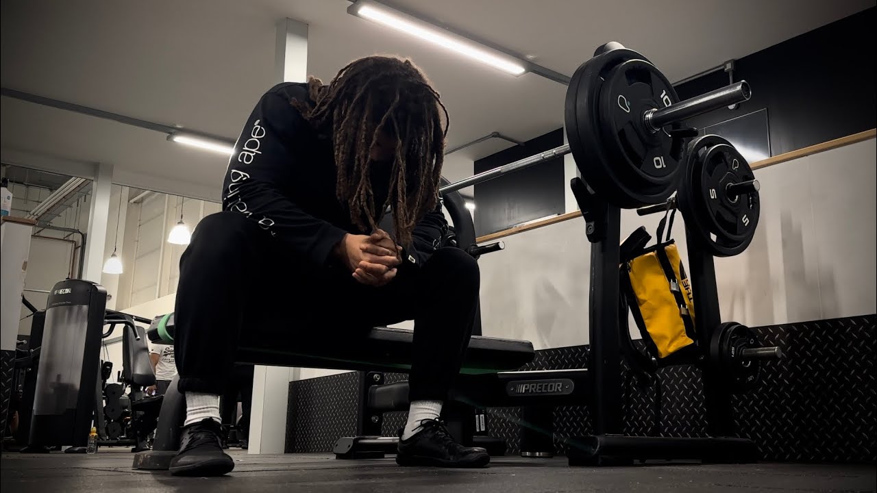 Train Everyday. Day 170 - Bench Press Technique Adjustment - YouTube