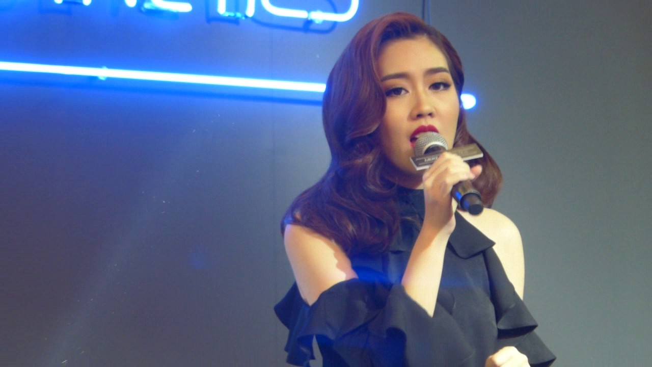 Hurt - Pam GAIA (หน้ากากโพนี่) 21.04.2017 - YouTube