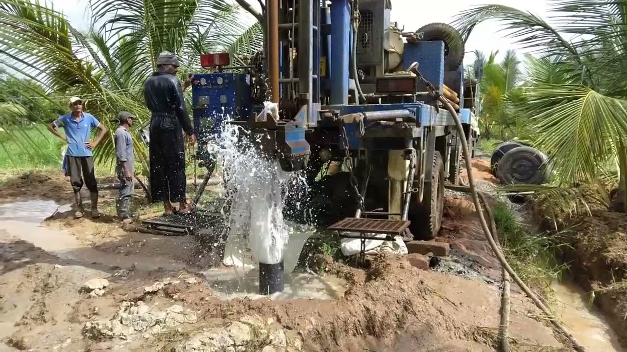 TUBE WELL CONSTRUCTION - YouTube